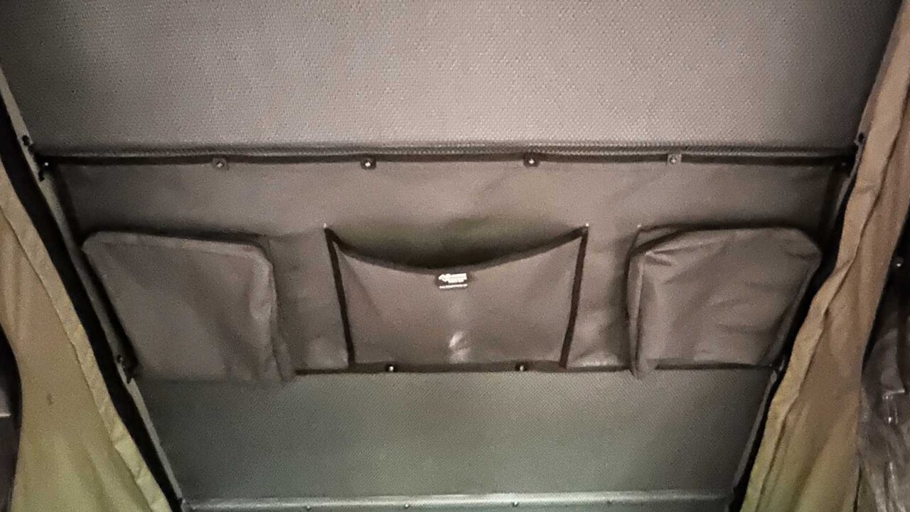 LX27 Clamshell Rooftop Tent | BushCo South Africa